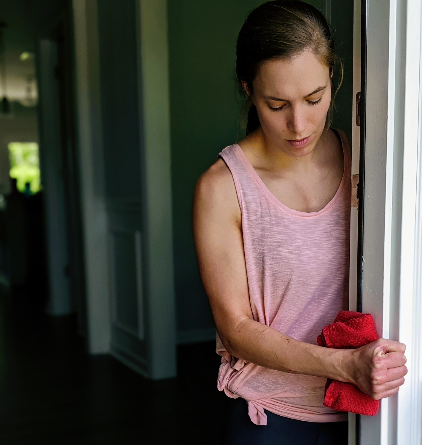 How to Recover from Pectoral Muscle Pain (12 Exercises) - Facts & Physio