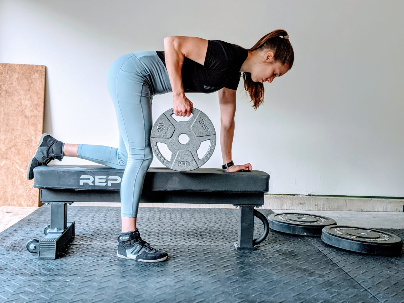 15 Powerful Mid Back Pain Moves (Physical Therapy Exercises) - Facts ...