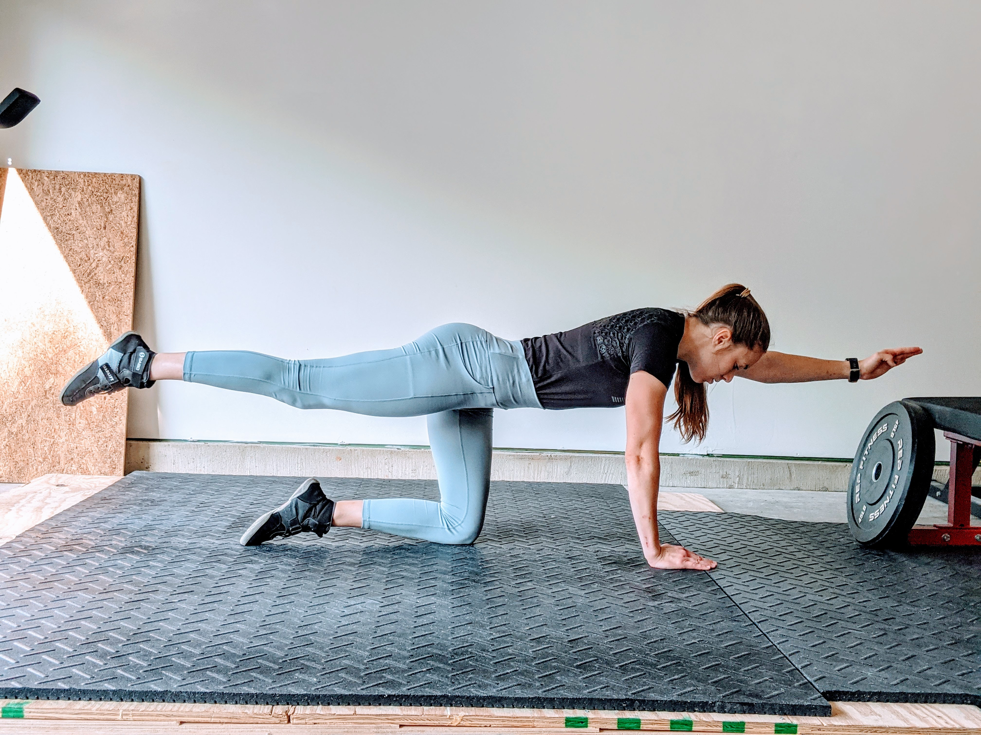 15 Powerful Mid Back Pain Moves (Physical Therapy Exercises) - Facts ...