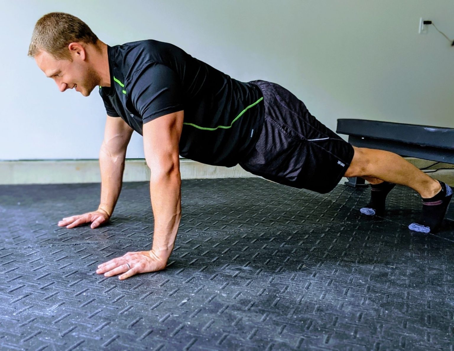 How to Recover from Pectoral Muscle Pain (12 Exercises) - Facts & Physio